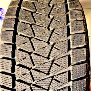 Bridgestone Blizzak DM-V2 Vs Michelin X Ice Snow