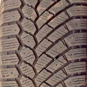 Gislaved Nordfrost 200 Vs 100 | Snowy Tires