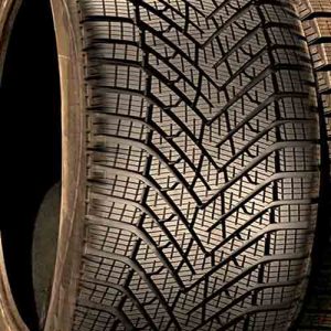 Pirelli Scorpion Winter Vs Winter 2 (Detailed) | Snowy Tires